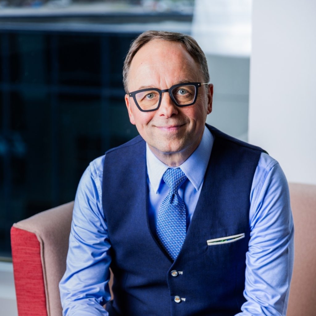 We Need Accountable Leaders with Dr. Vince Molinaro | Creator Q & A.I ...